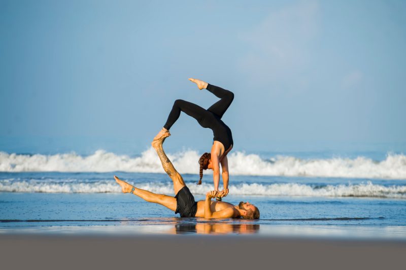 10 Things You Should Know About AcroYoga - YOGA PRACTICE